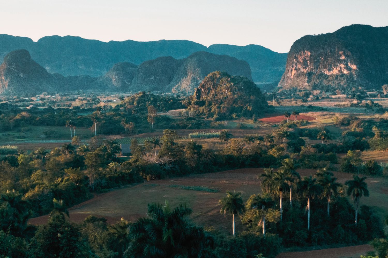 Increasing resilience of ecosystems and communities to climate change ...